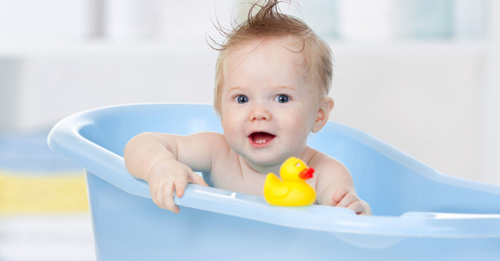 Baby baden leicht gemacht - Baby.at