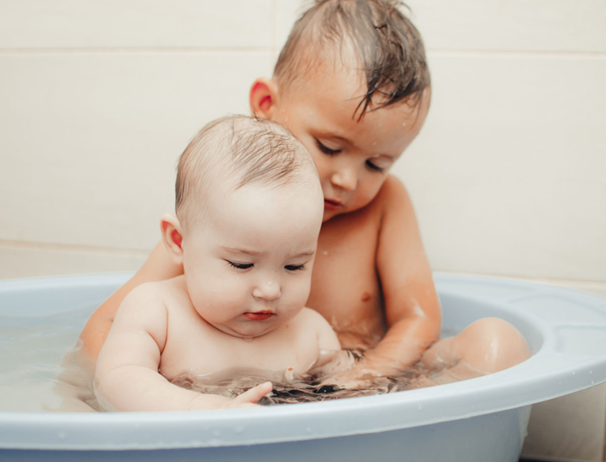 Badespaß für Groß und Klein – Baden für Babys - Baby.at